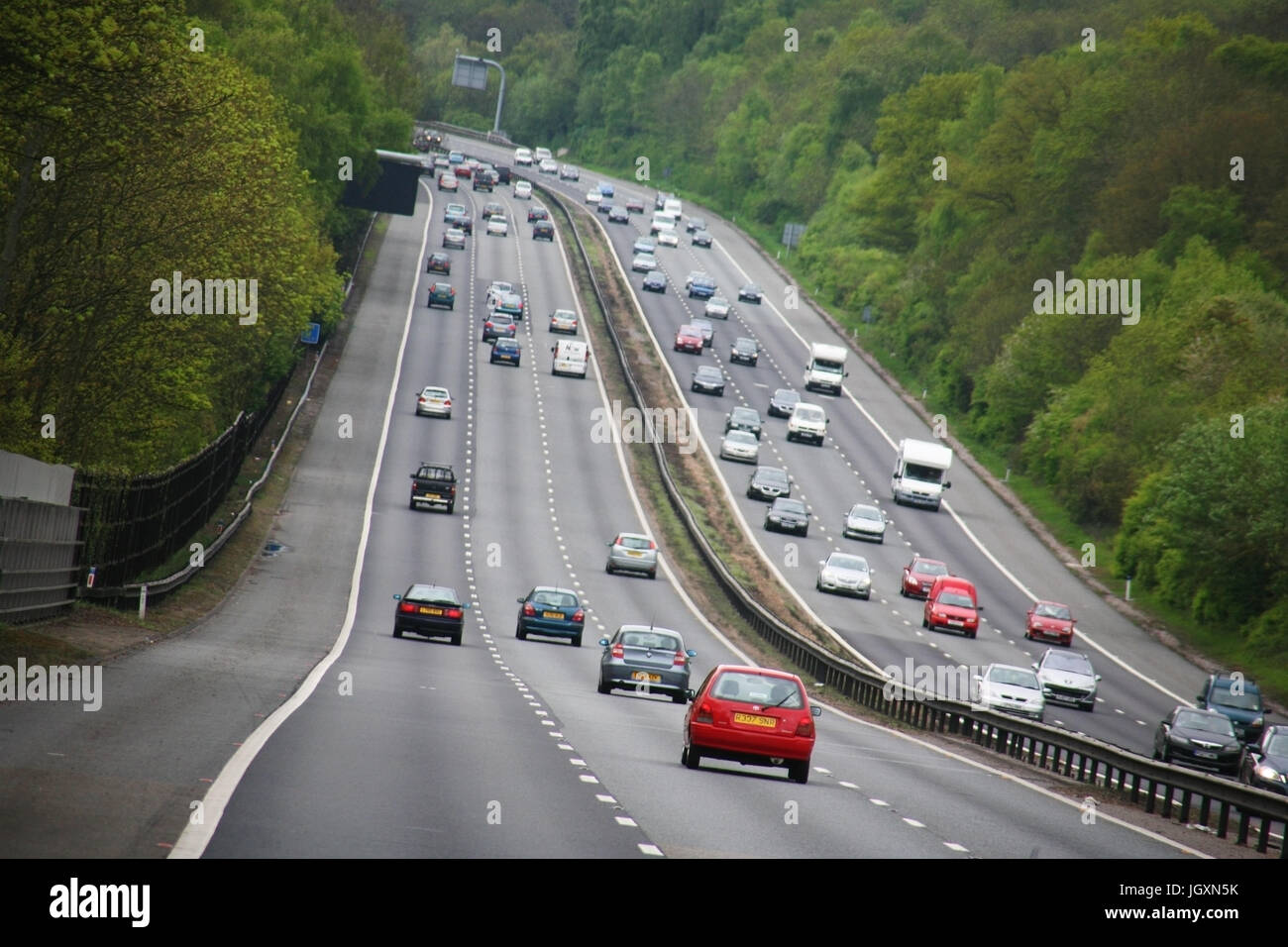 Cars speed dual carriageway hi-res stock photography and images - Alamy