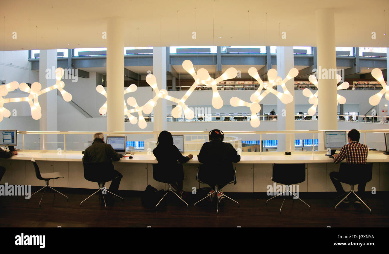 Interior public library in amsterdam hi-res stock photography and ...