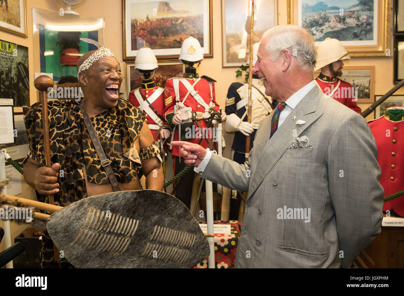 The Prince of Wales meets Elliot Ngubane dressed in traditional Zulu ...