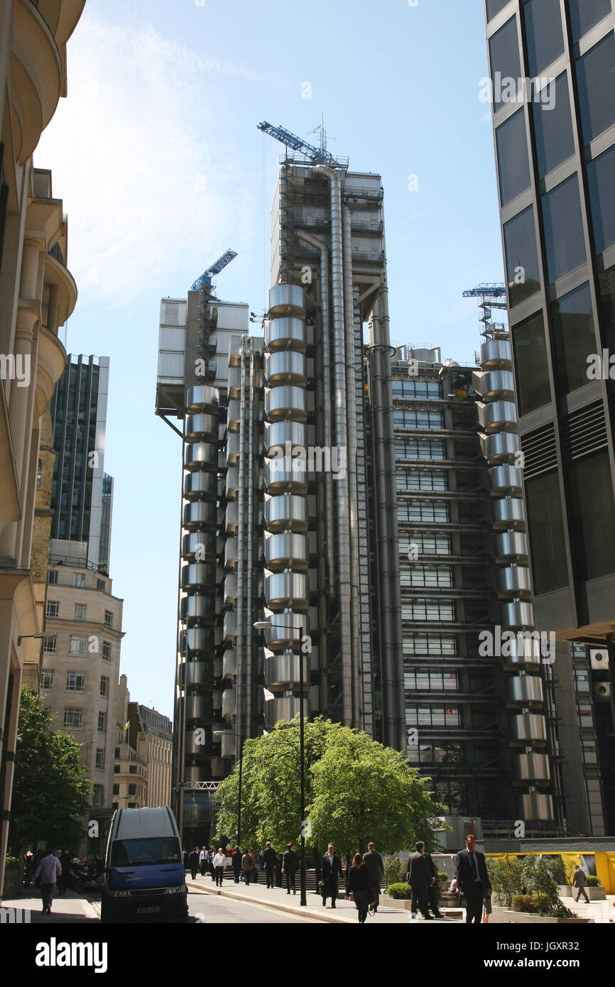 LONDON - MAY 25: Outside view of Lloyd's building, a skyscraper in the ...