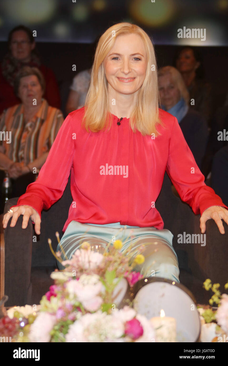 German TV Talkshow 'Tietjen & Bommes' Featuring: Dr. Anne Fleck Where ...