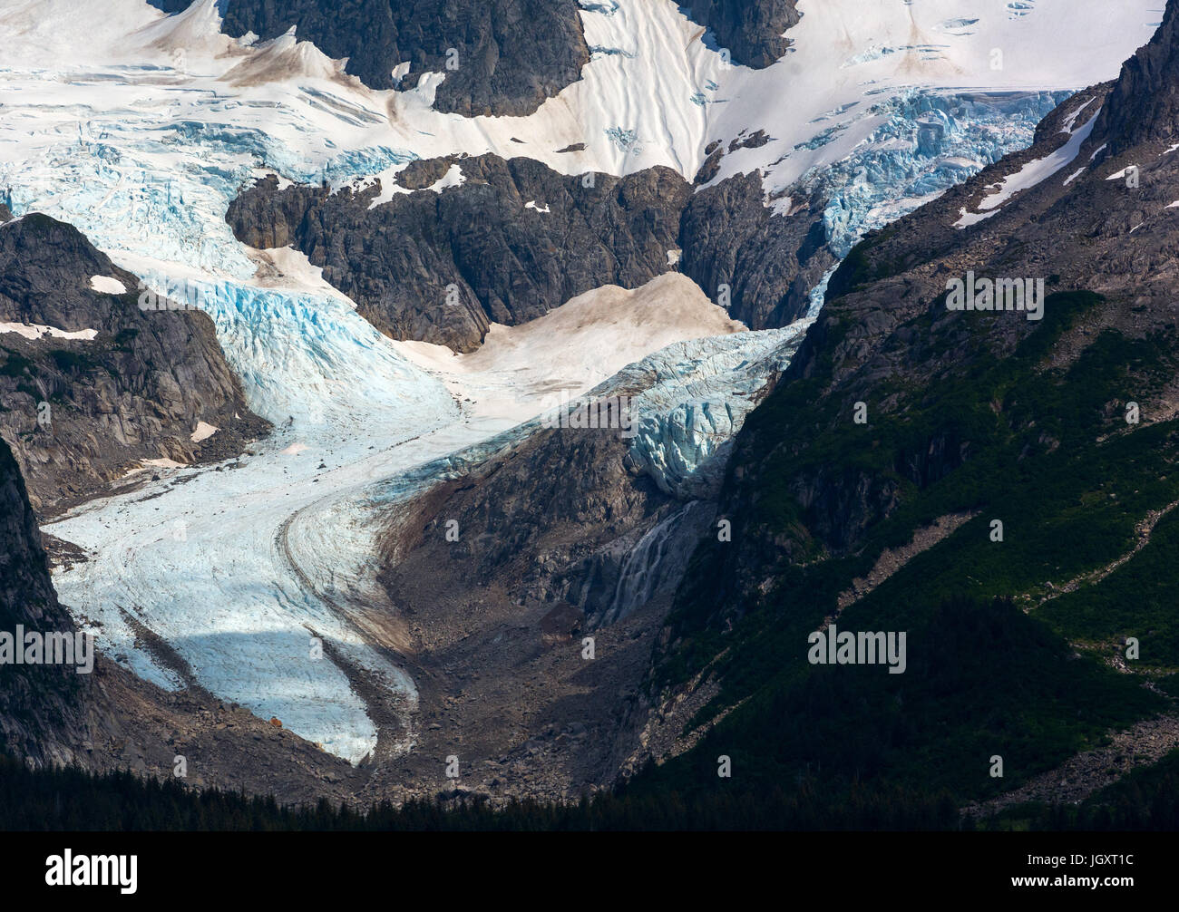 Mountain chutes hi-res stock photography and images - Alamy