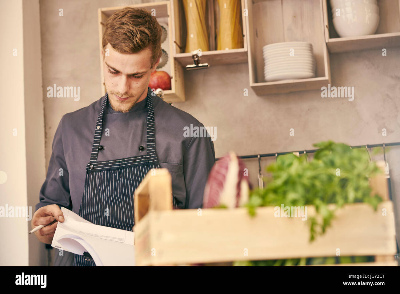 Receipt paperwork hi-res stock photography and images - Alamy