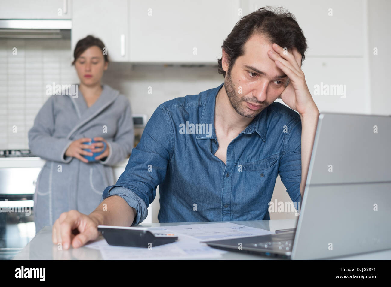 Sad family hi-res stock photography and images - Alamy