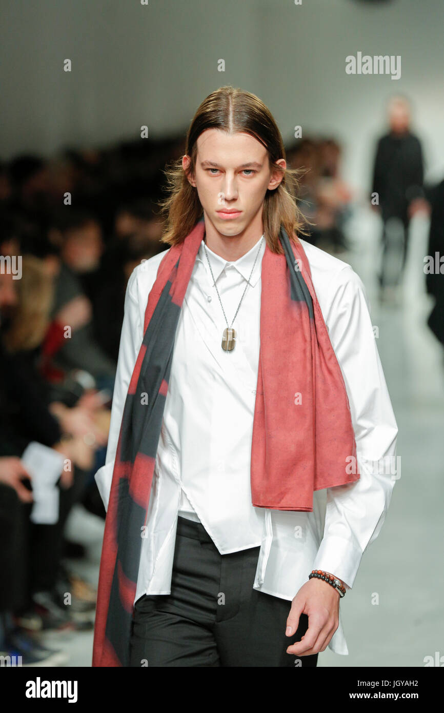 Fashion catwalk presentation at London Fashion Week Mens Autumn Winter ...