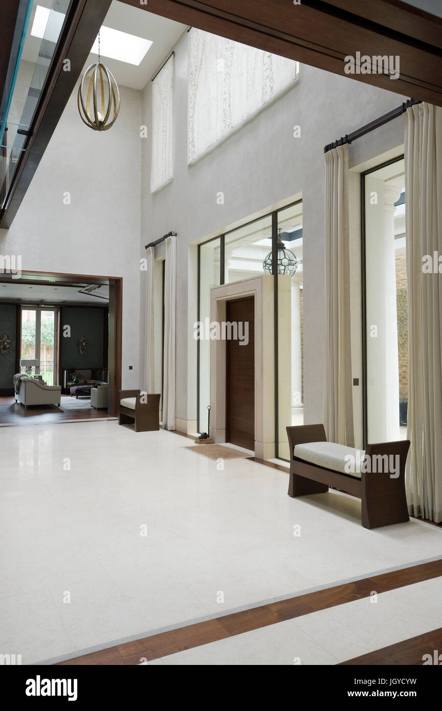 Sparsely hi-res stock photography and images - Alamy