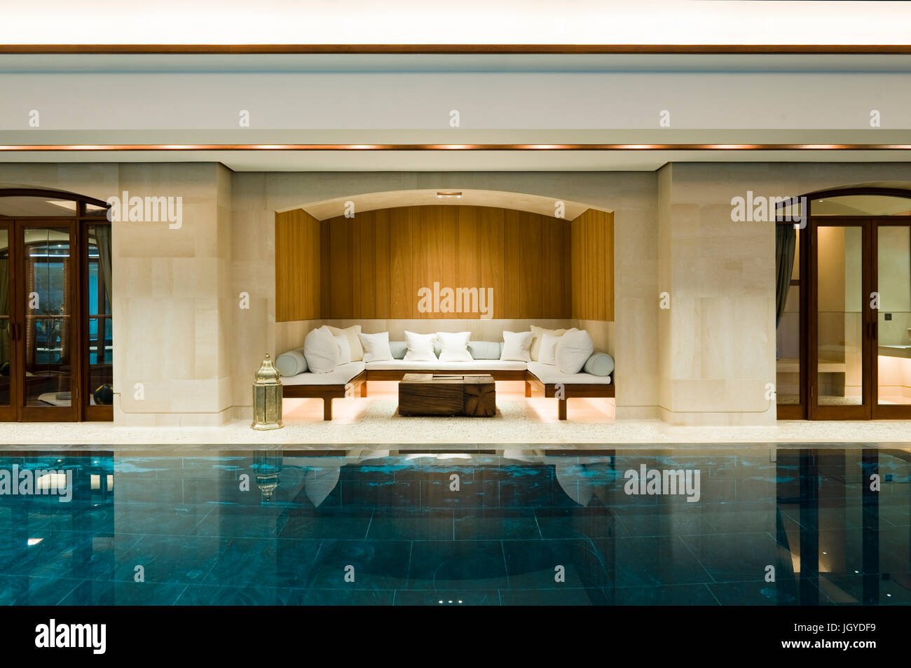 Private pool resort hi-res stock photography and images - Alamy