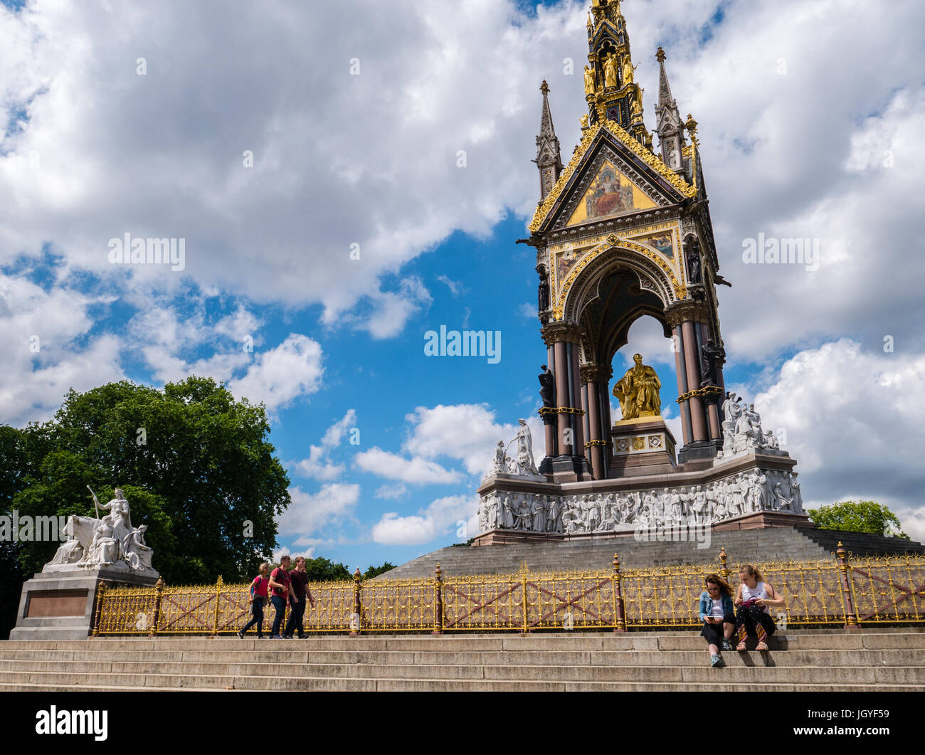 The Albert Memorial, Kensington Gardens, London, England Stock Photo - Alamy