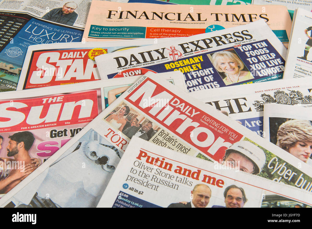 UK British Newspapers Stock Photo - Alamy