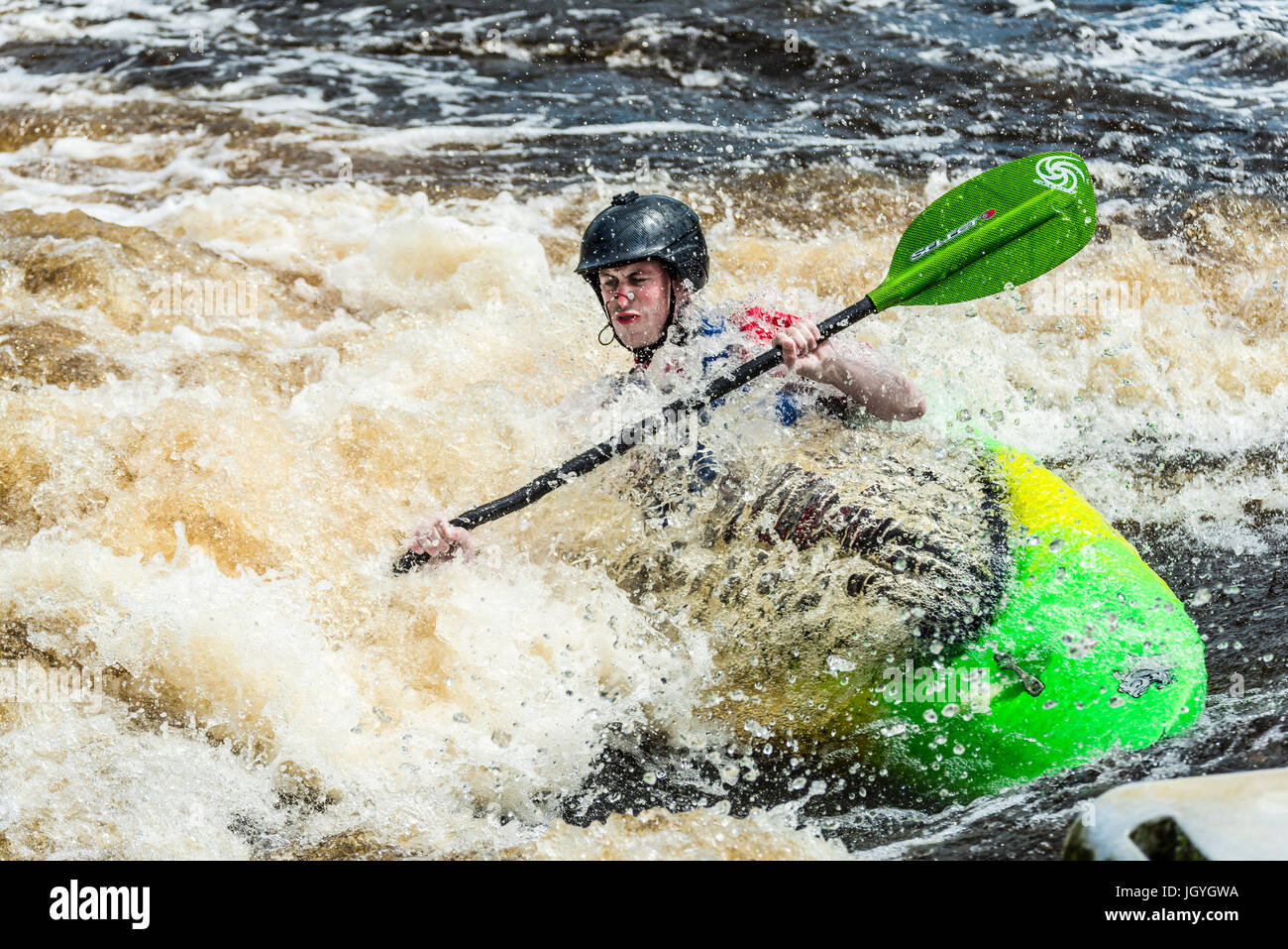 Olympic canoe competition hi-res stock photography and images - Alamy