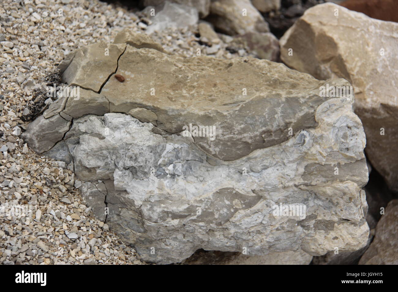 Stripped layered rock hi-res stock photography and images - Alamy