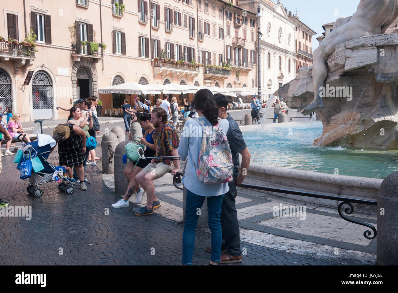Japanese tourists rome hi-res stock photography and images - Alamy