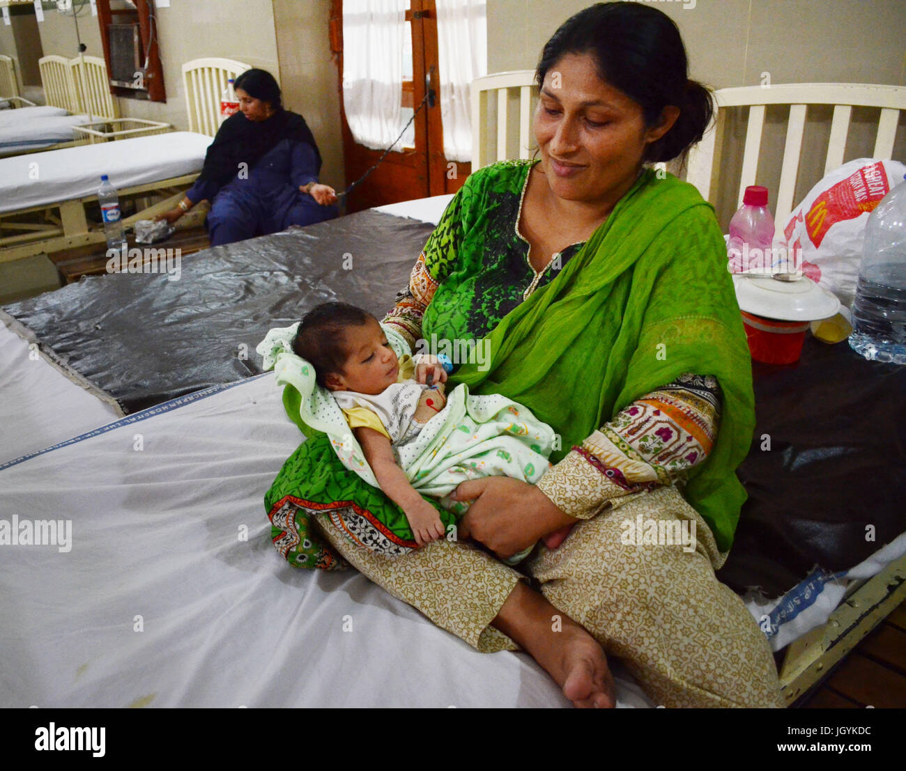 Pakistani mothers with their new born infants at local hospital on the ...