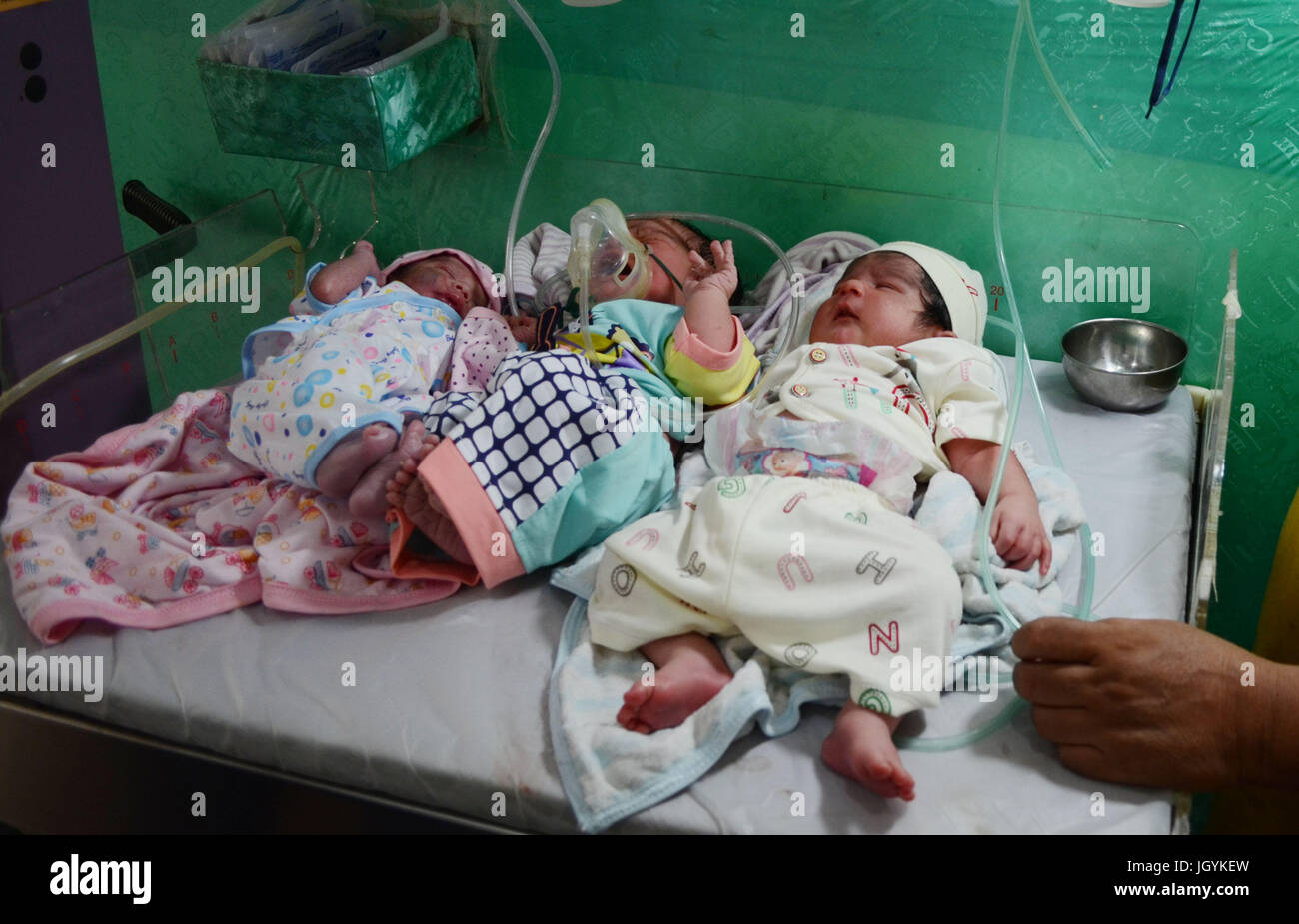 Pakistani mothers with their new born infants at local hospital on the ...