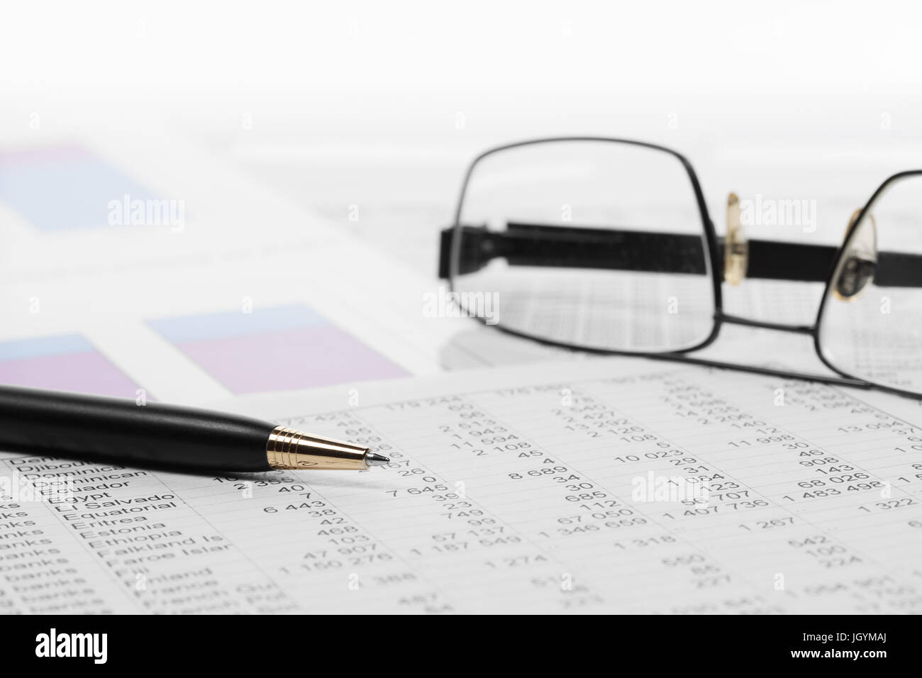 Stock accounting hi-res stock photography and images - Alamy