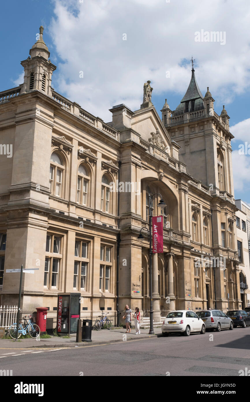 Cheltenham library hi-res stock photography and images - Alamy