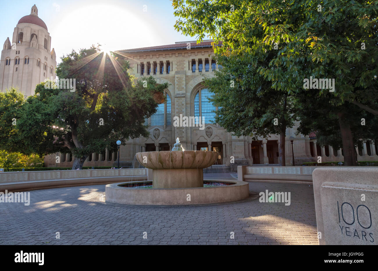 The Green Library and the Hoover Tower at Stanford University campus ...