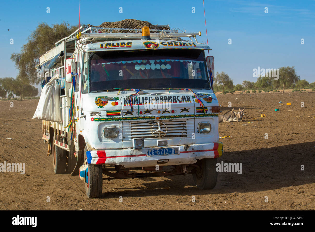 Senegal transport hi-res stock photography and images - Alamy