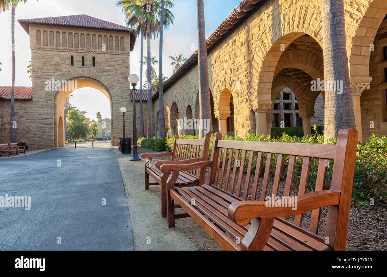 The architectural structures in Stanford University campus in Palo Alto ...