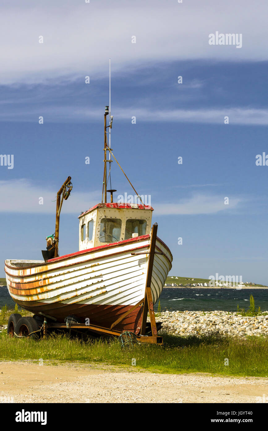 Tory island ferry hi-res stock photography and images - Alamy