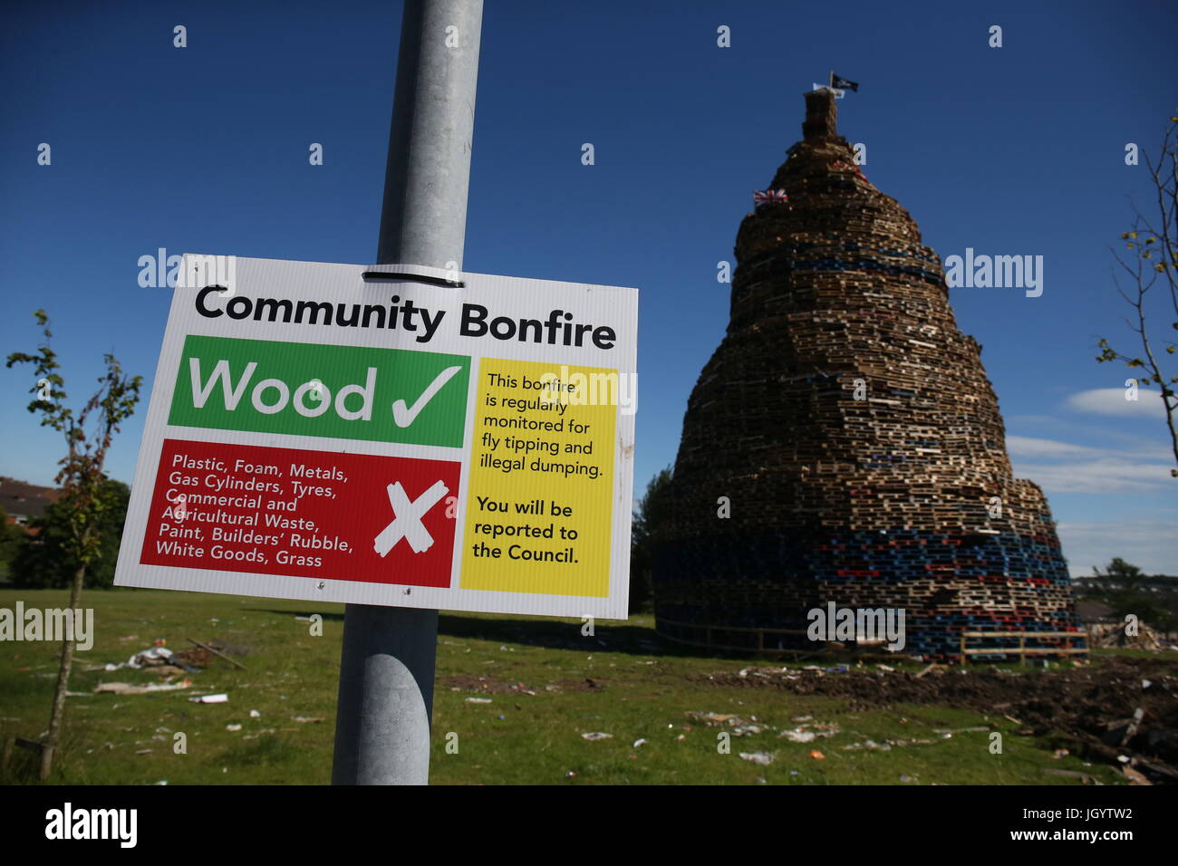 A bonfire in kilcooley hi-res stock photography and images - Alamy