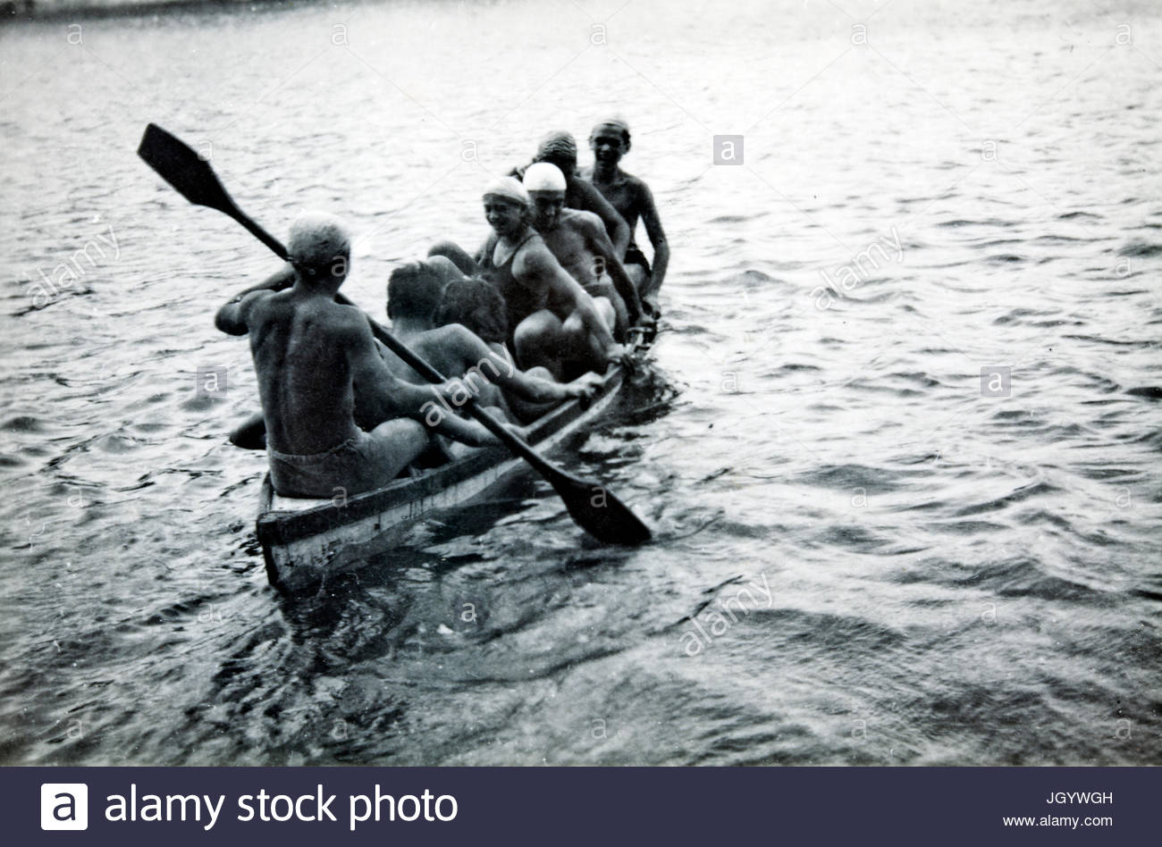 Rowing Boat 1900s Stock Photos & Rowing Boat 1900s Stock Images - Alamy