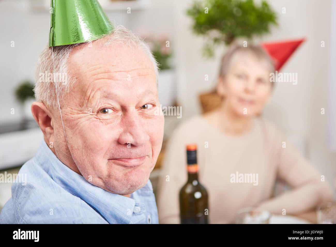 Old man party hat hi-res stock photography and images - Alamy