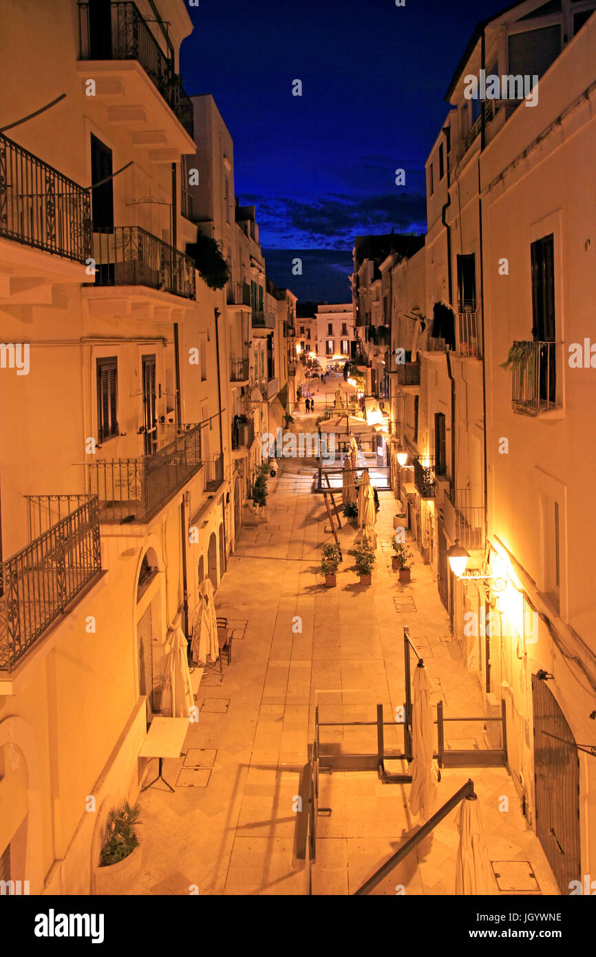 Bari at night Stock Photo - Alamy