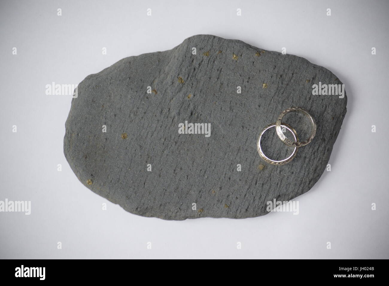 Slate and rings Stock Photo - Alamy