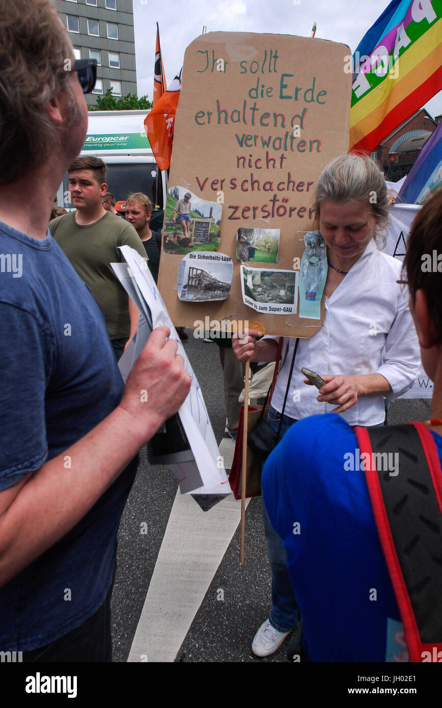 Massive International Demonstration protest G20 Summit, in Hamburg ...