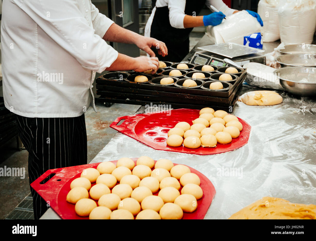 Woman man professional pastry hi-res stock photography and images - Alamy