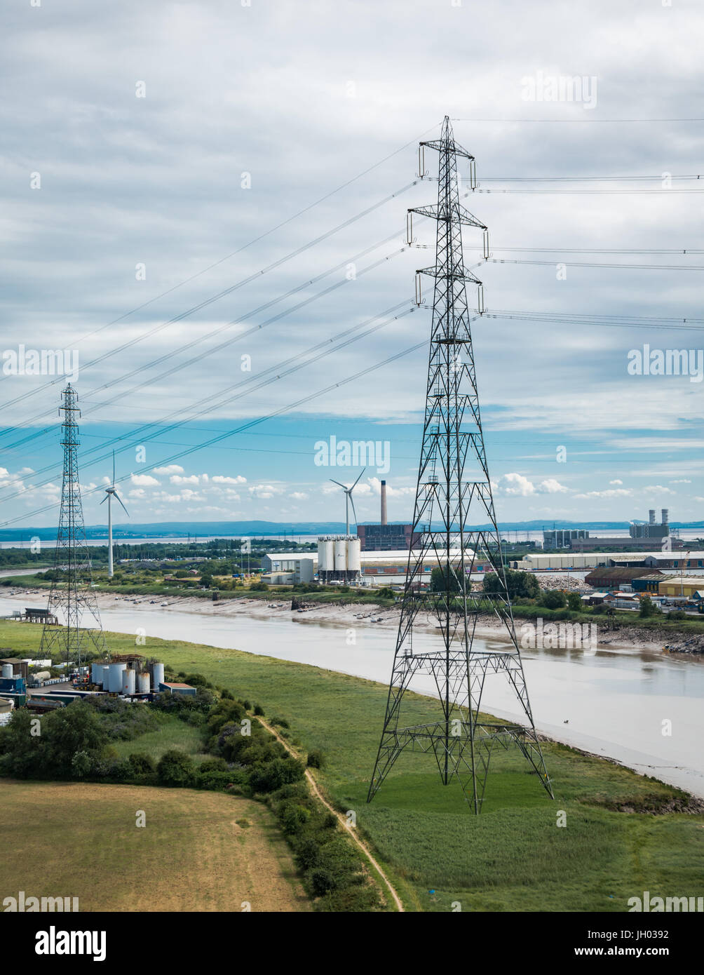 Electricity pylon power line hi-res stock photography and images - Alamy