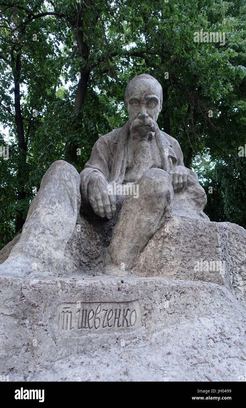 Statue Kiev, Ukraine Stock Photo - Alamy