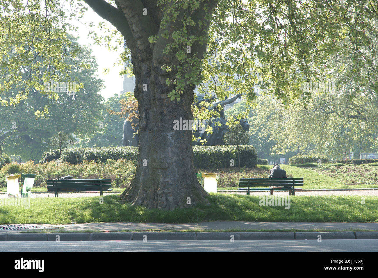 Square, Place de la Nation, 12ème arrondissement, (75012), Paris ...