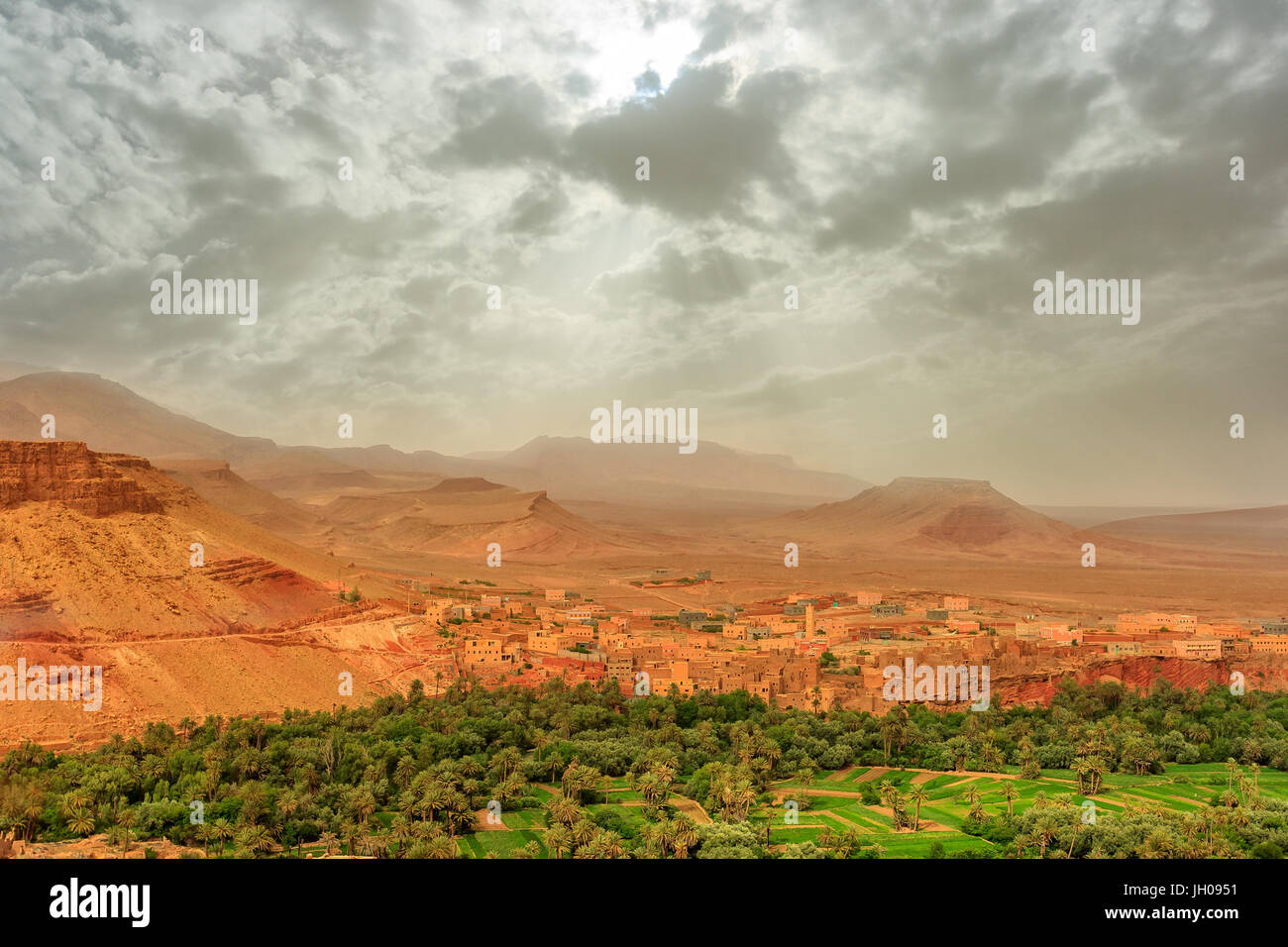 Tinghir morocco hi-res stock photography and images - Alamy