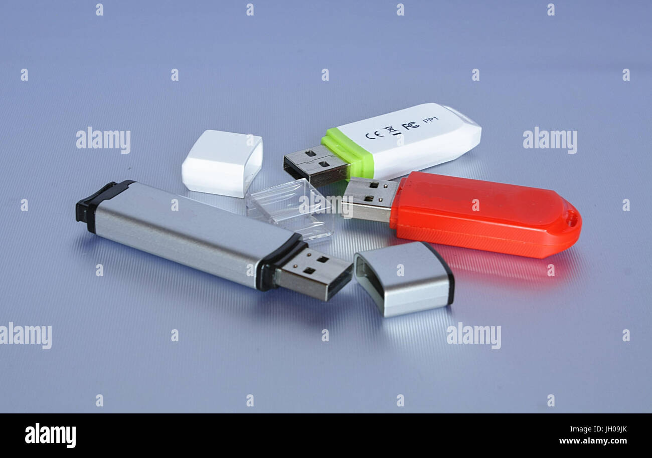 Pen drives hi-res stock photography and images - Alamy
