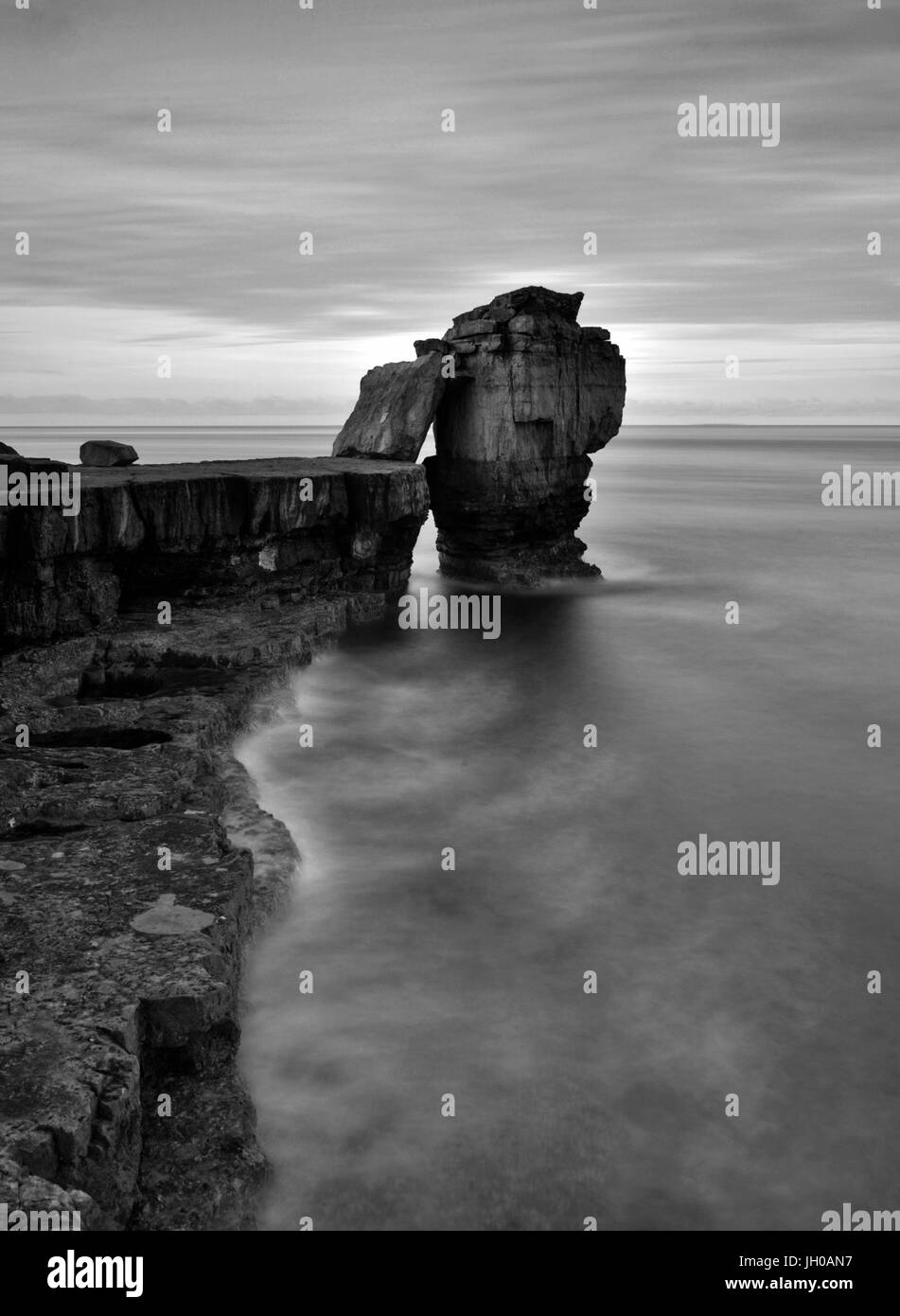 Pulpit rock portland dorset hi-res stock photography and images - Alamy