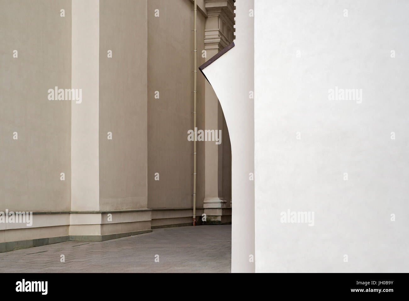 Stucco column hi-res stock photography and images - Alamy