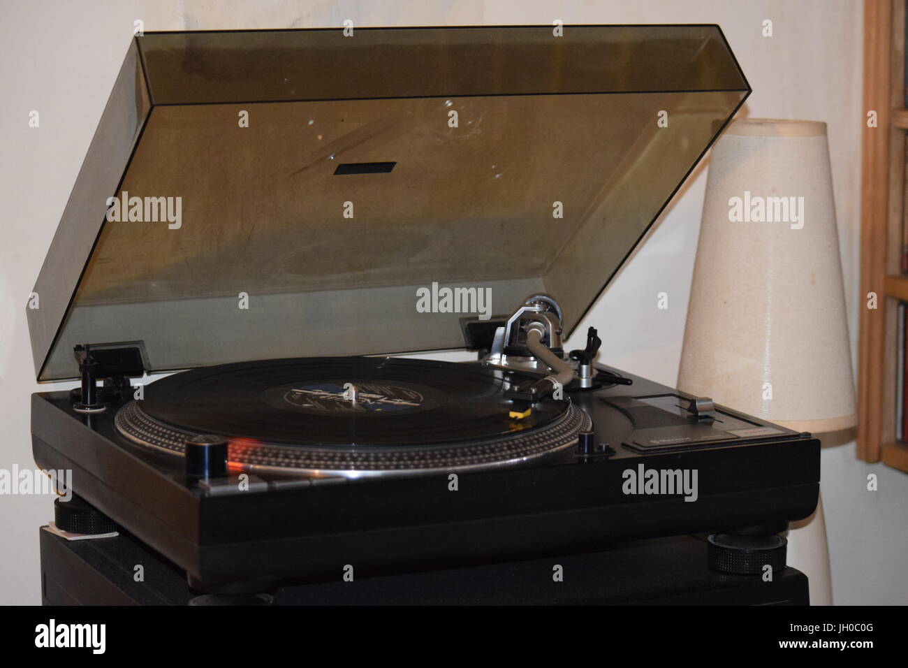 Disc and turntable Stock Photo - Alamy