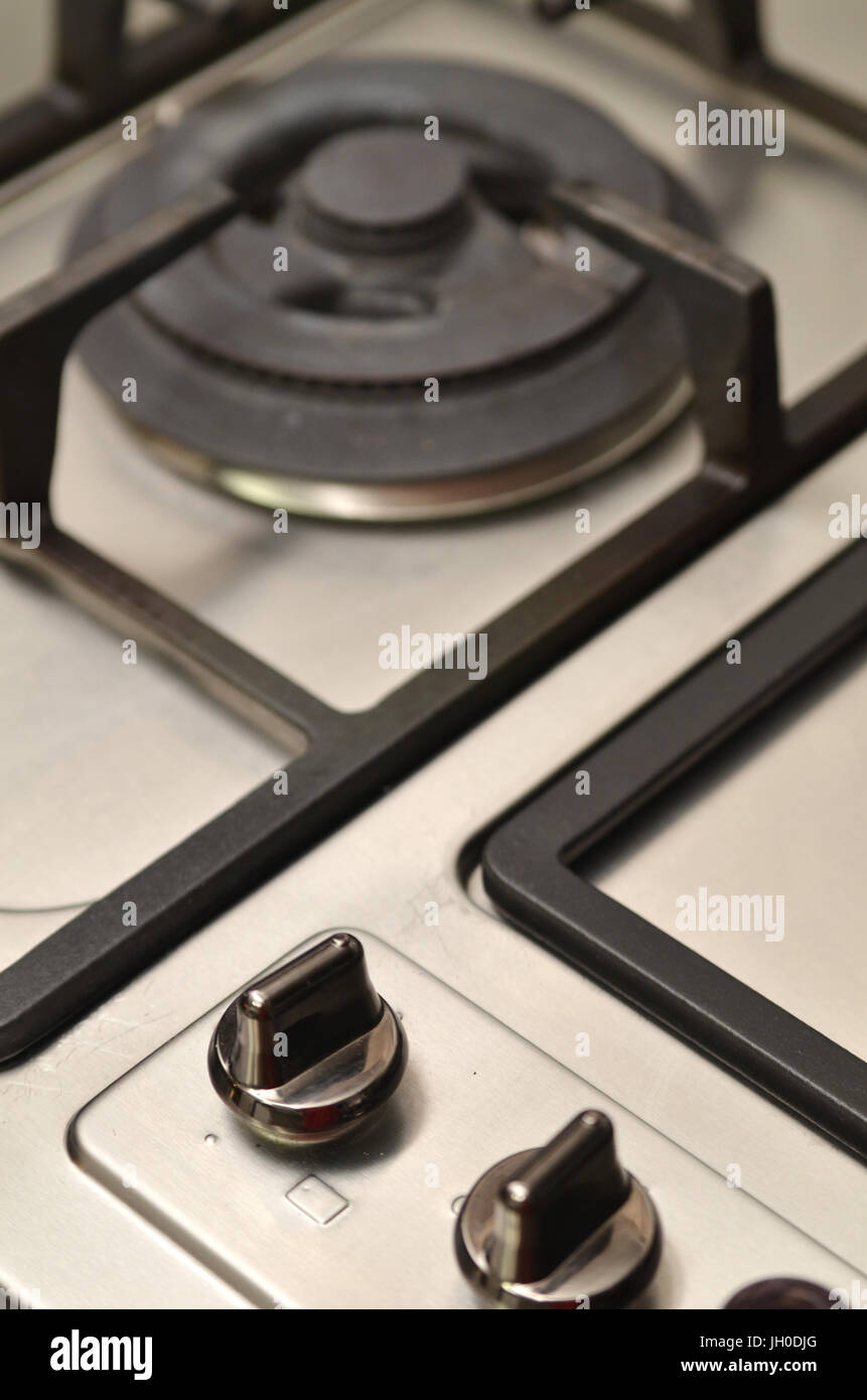 Close up of modern shining metal gas cooker Stock Photo - Alamy