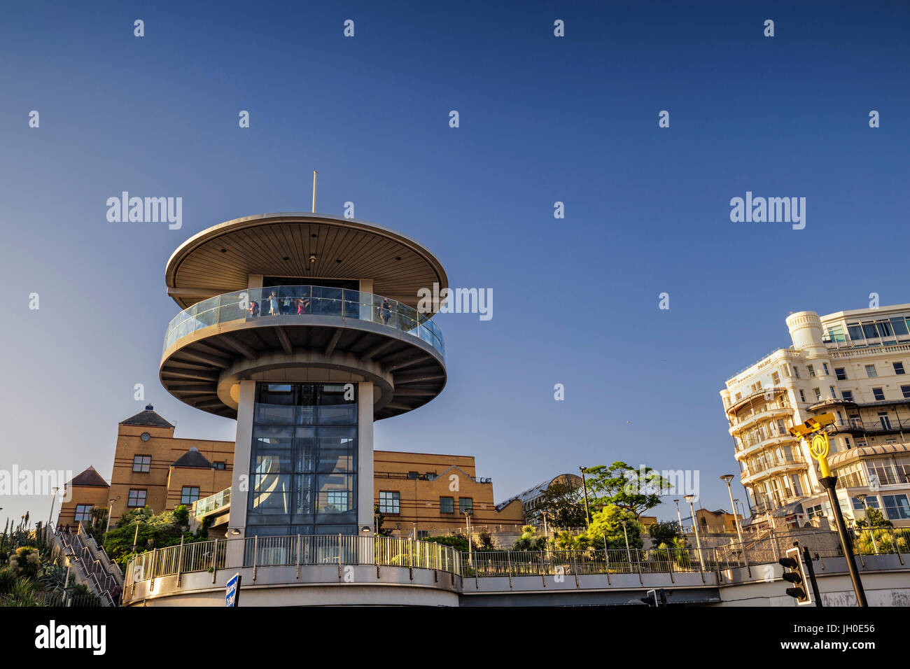Southend town centre hi-res stock photography and images - Alamy