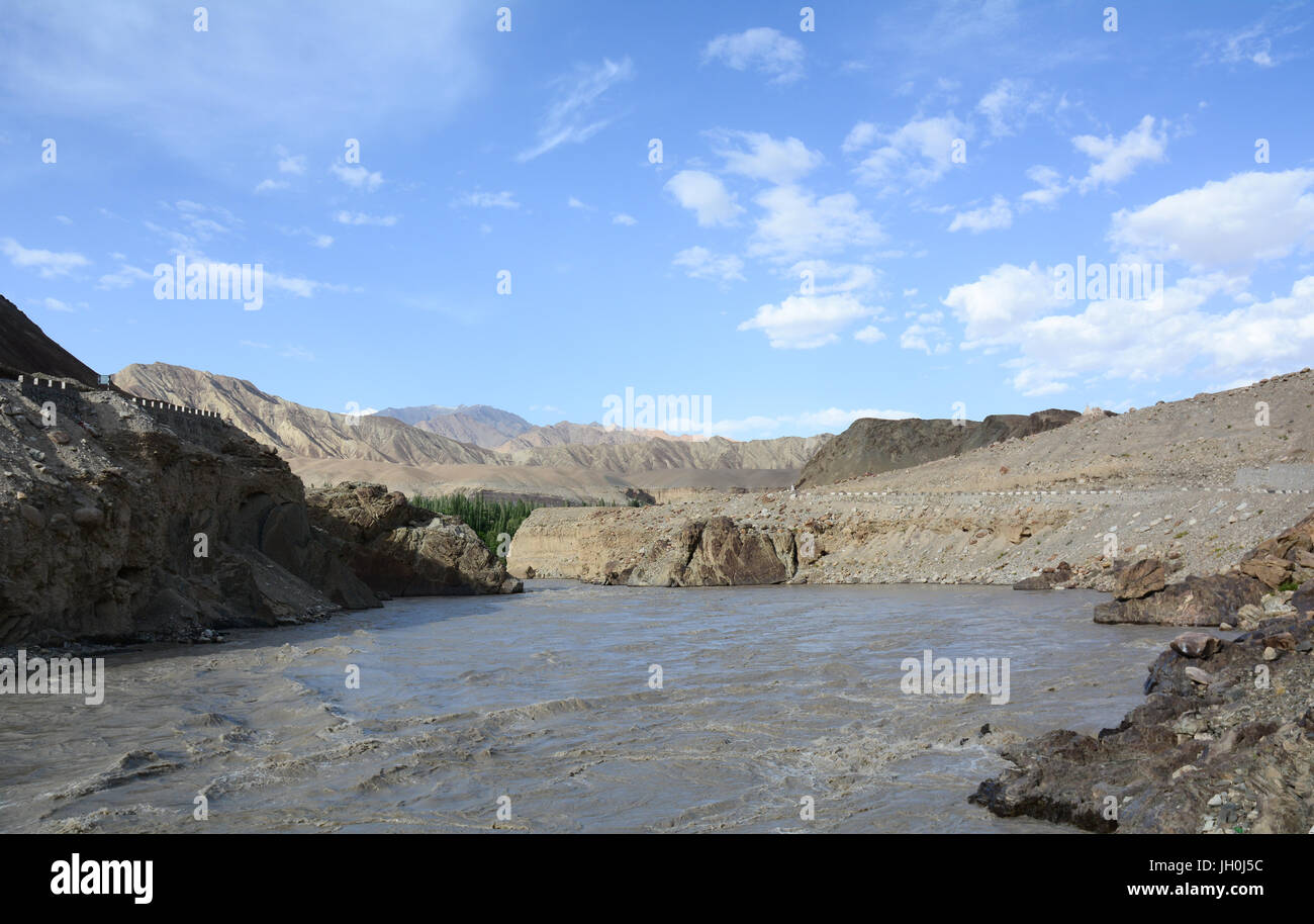 Mountain scenery with the wild river in Ladakh, Jammu & Kashmir, India ...