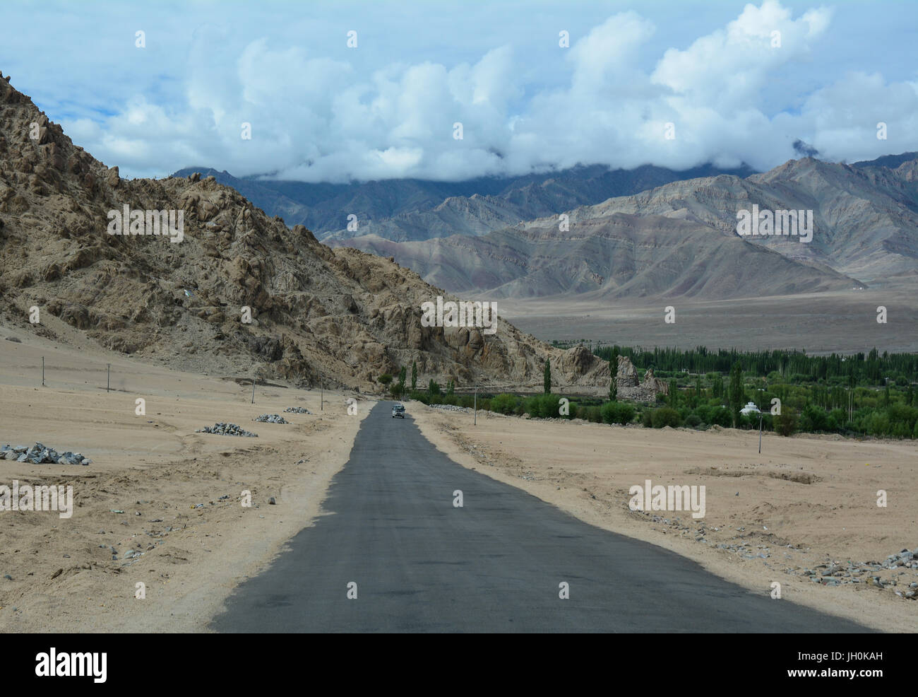 Sparsely Populated Stock Photos & Sparsely Populated Stock Images - Alamy