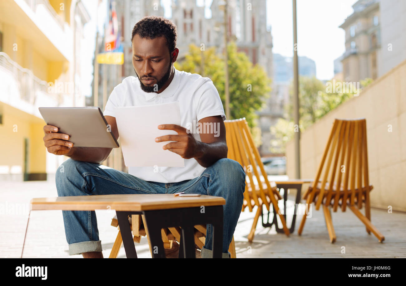 Comparing numbers hi-res stock photography and images - Alamy