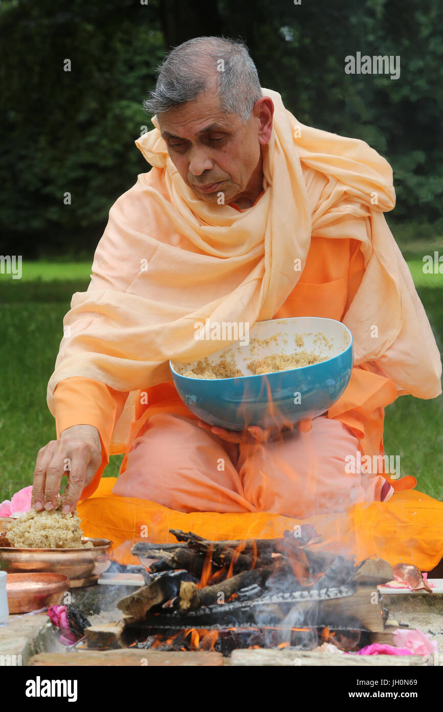 Homa and garden hi-res stock photography and images - Alamy