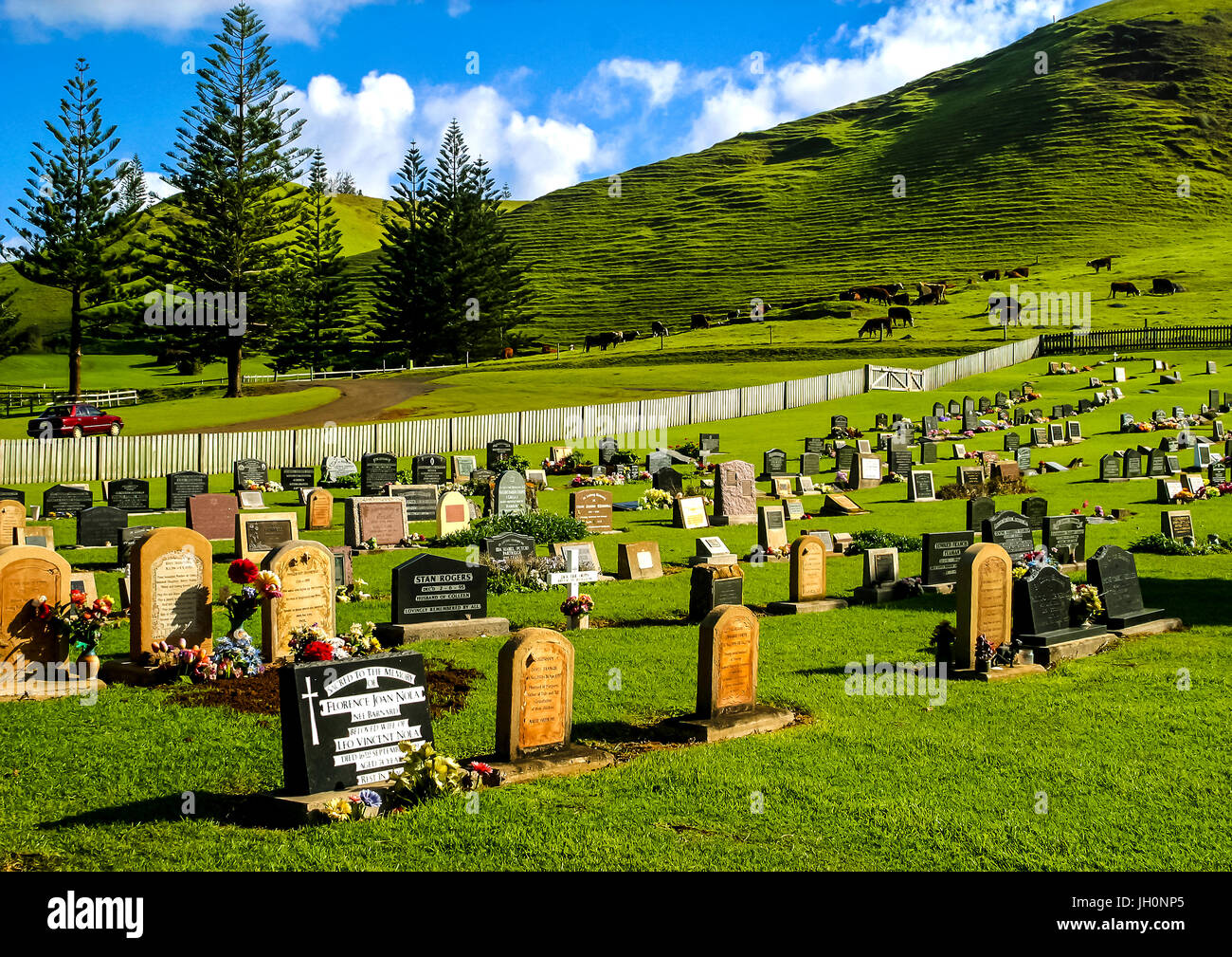 Cemetery norfolk island hi-res stock photography and images - Alamy