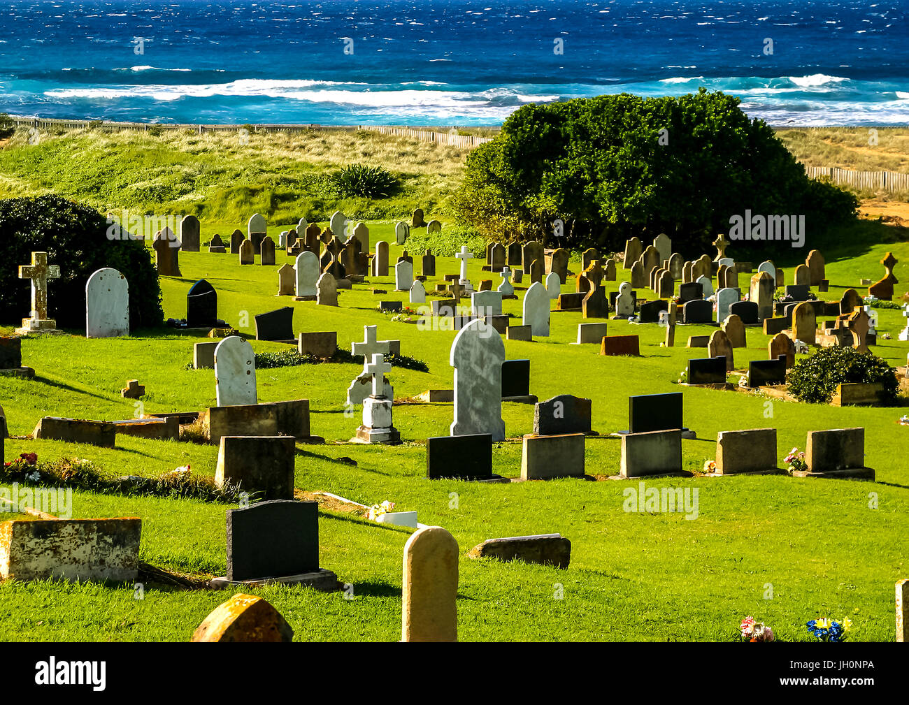 Kingston cemetery hi-res stock photography and images - Alamy
