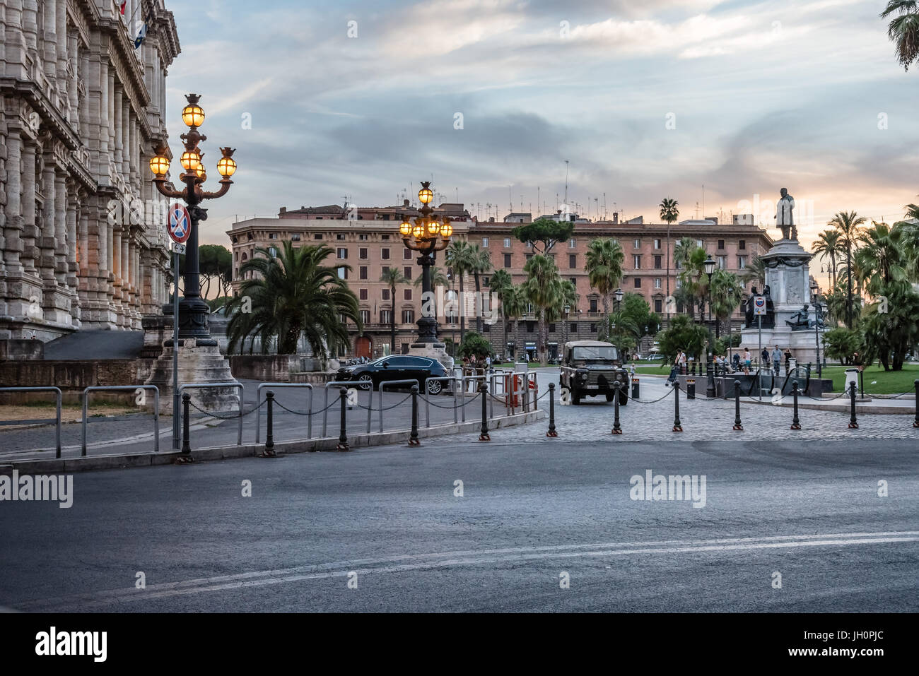Roma piazza cavour hi-res stock photography and images - Alamy