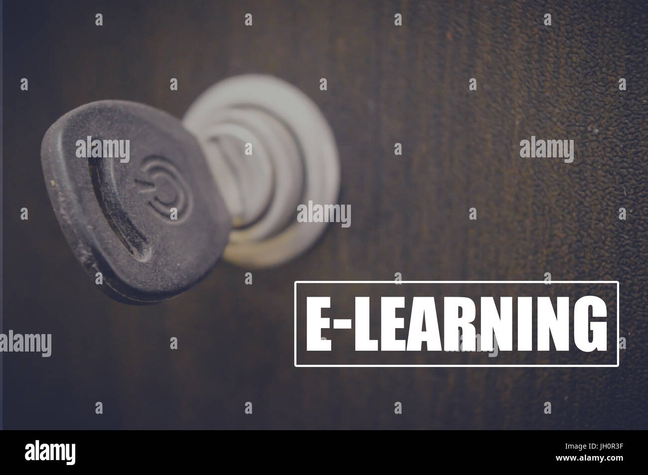 Elearning ipad hi-res stock photography and images - Alamy