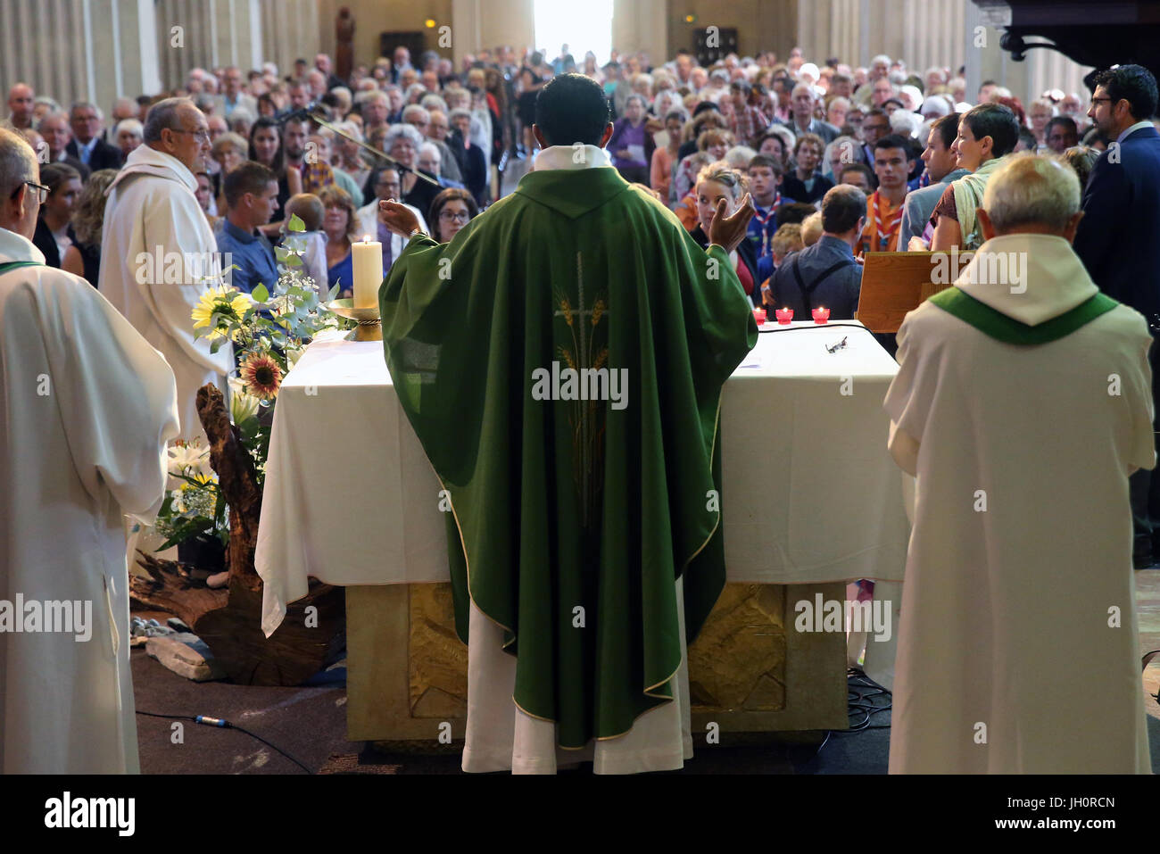 Catholic mass. France Stock Photo - Alamy